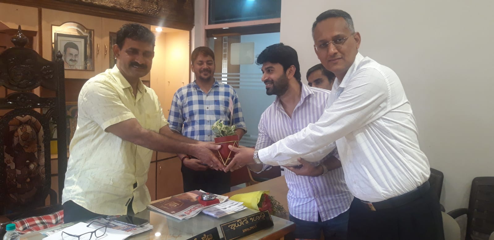 EC Members meet with Minister of Fisheries & Ports Mr. Mankala S ...